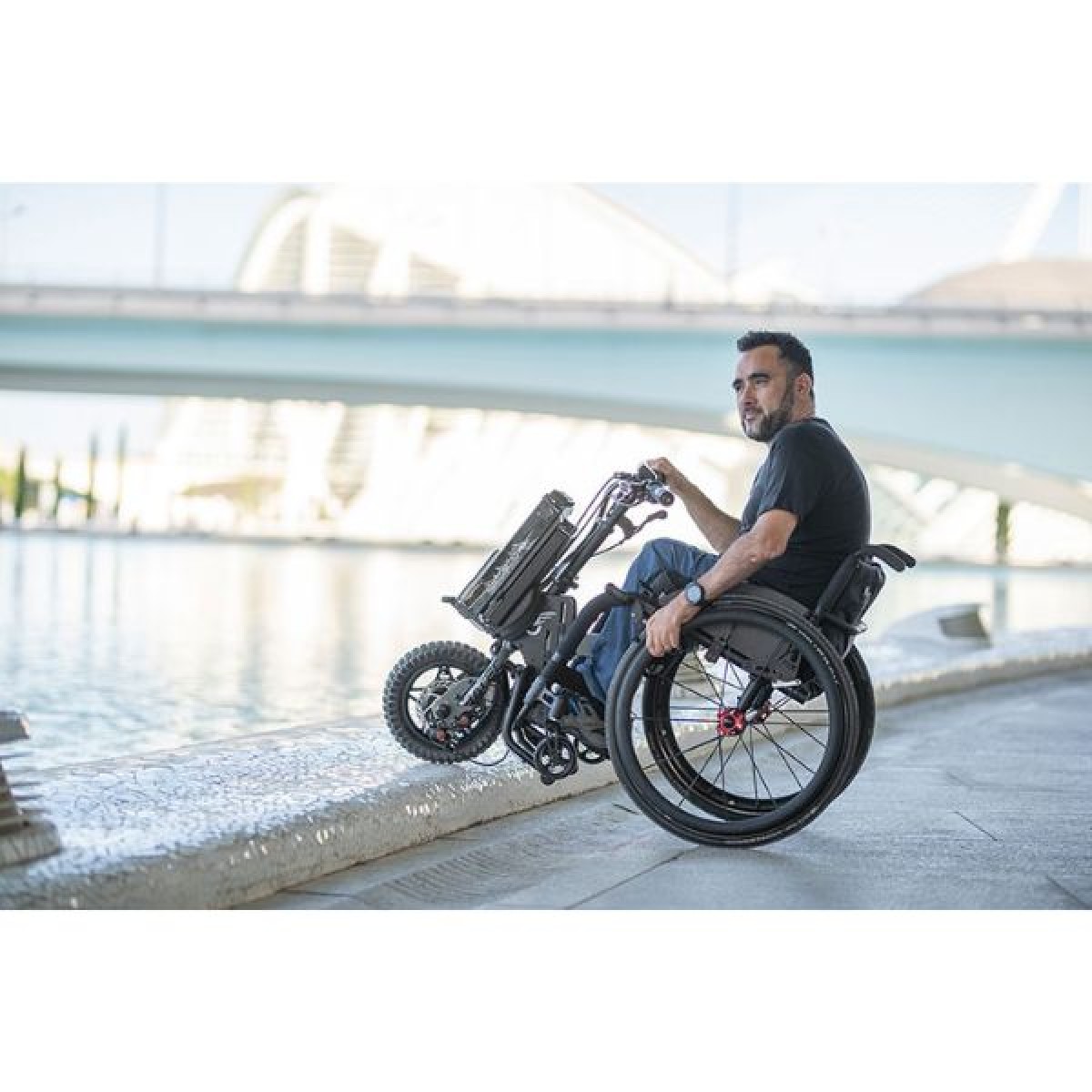 Ηλεκτρική συσκευή έλξης για αναπηρικά αμαξίδια BATEC MINI 2